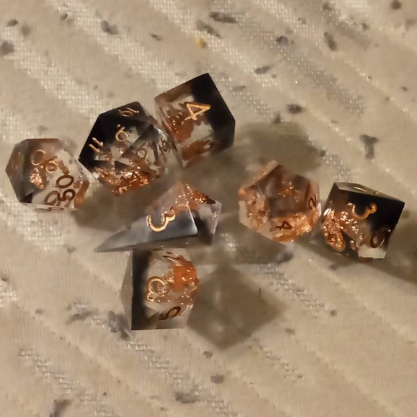 Cursed Dread - Full Polyhedral Sharp Edge Dice Set - Black and Copper ...