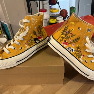 Custom Converse/converse High Tops/embroidered Sweet Rose and Lavender ...