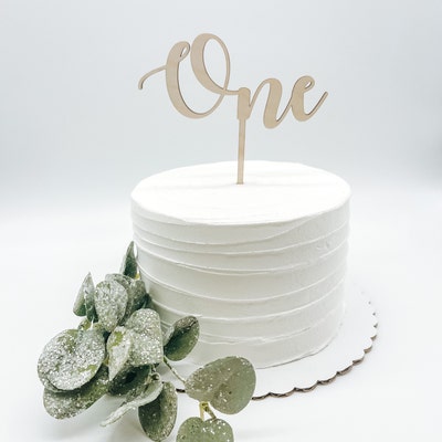 White Fake Cake 8 Inch Round With Ridged Icing Fake Food Prop Faux Cake ...