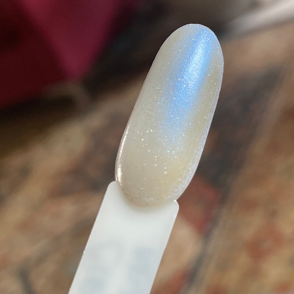 Iridescent Opal Vegan Nail Polish - White Shimmer Holographic Nails ...