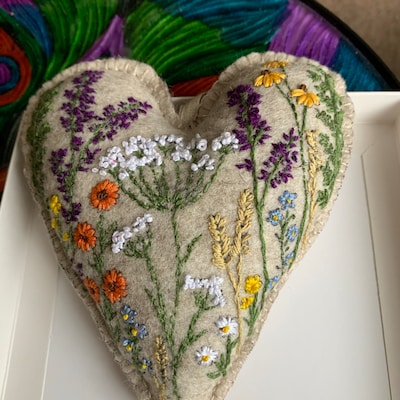 Daphne Hand Embroidery Kit by Hannah Burbury Designs® - Etsy