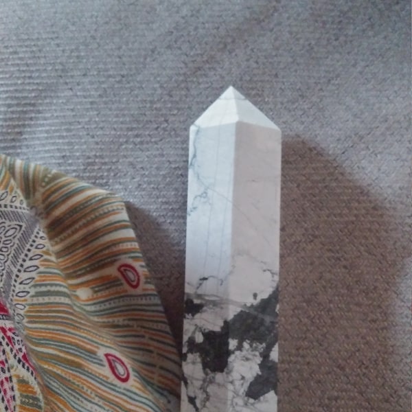 Large White Howlite Crystal Tower - Etsy