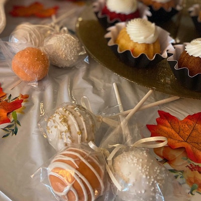 Cake Pops: Wedding Cake Pops Made to Order With High Quality - Etsy