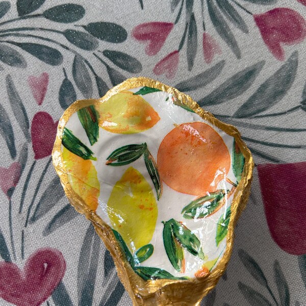 Oyster Shell Ring Dish - Chinoiserie Blue & White Oyster Shell Ring ...