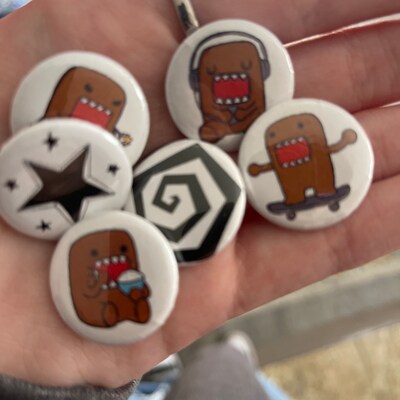 Domo Pins 4 Piece 1 Inch Button Pin Set Comes With Freebies Please Read ...