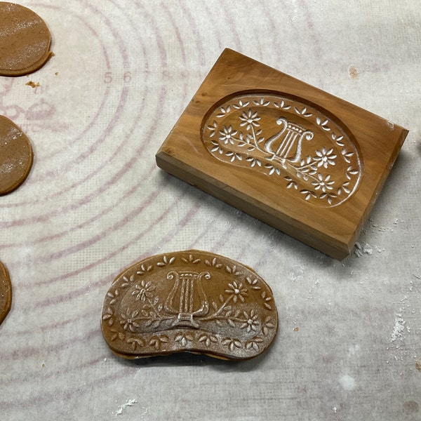 Hand Carved Gingerbread Mold Saint Nicholas Design - Etsy