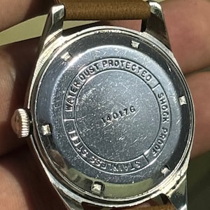 Vintage HMT Janata Red Hindi Dial Hand Winding Men's Watch Movement 17 ...