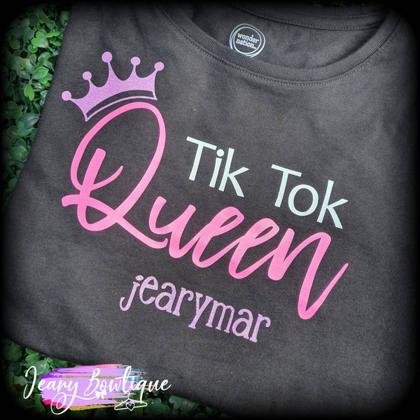 Tik Tok Queen Svg, Tiktok Queen Svg, Tik Tok Svg, Both Black and White ...