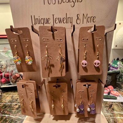 Customizable Laser Engraved Peg Display Stand, Great for Keychains and ...