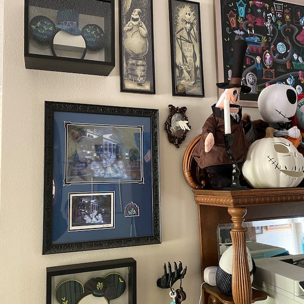 Spectral Hand Wall Plaque, Glow in the Dark Resin | Victorian Gothic ...