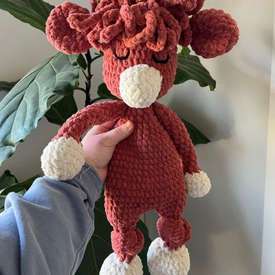 Crochet Snuggler Highland Cow Pattern, Amigurumi Crochet Highland Cow ...