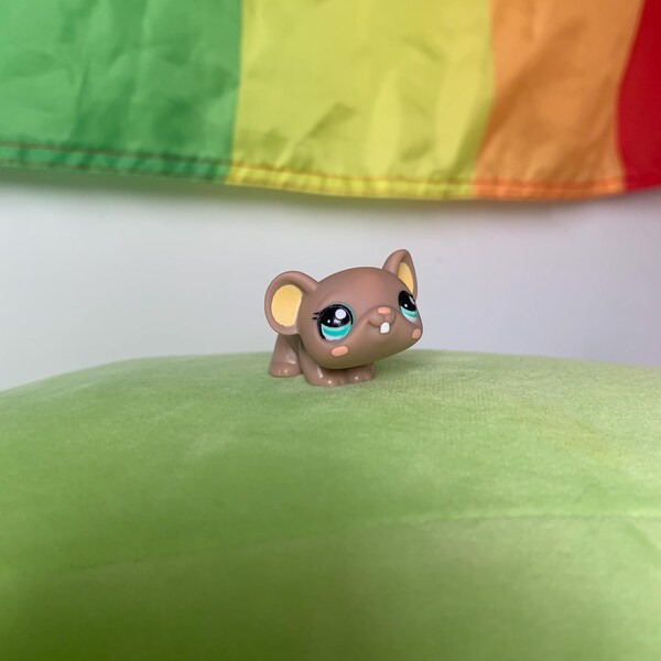 Littlest Pet Shop Authentic EURO Version No Number (no Spots) Bull ...