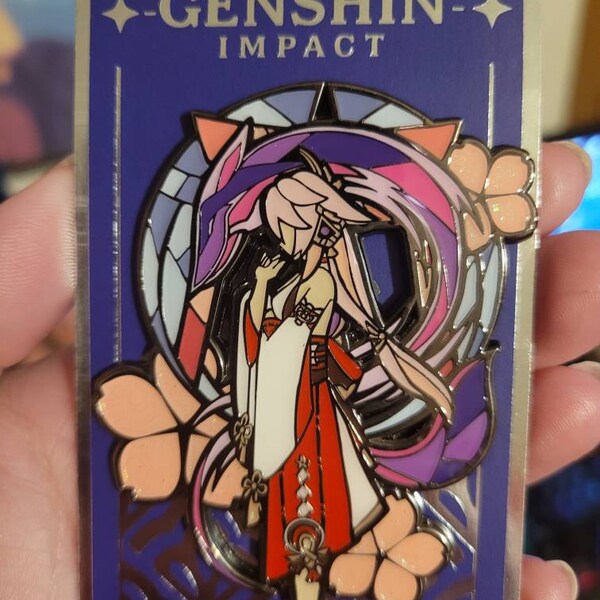 GAZE Anime Inspired Enamel Pins - Diva Eyes - Etsy