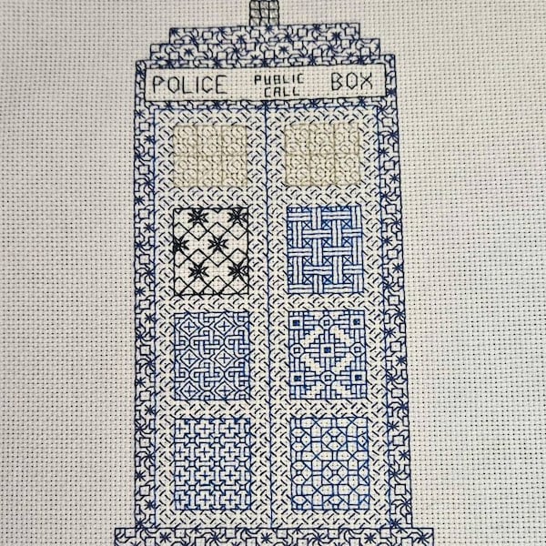 Cabin Pressure "regardez-vous Le Bear Polar" Cross-stitch Pattern ...