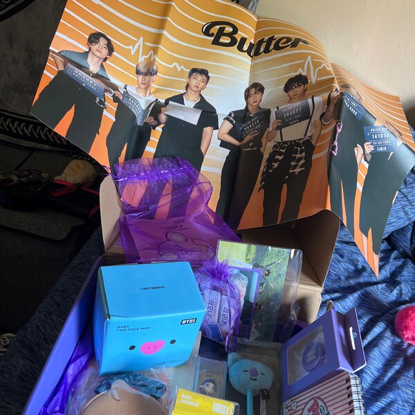 BTS Official Merch Box - Etsy