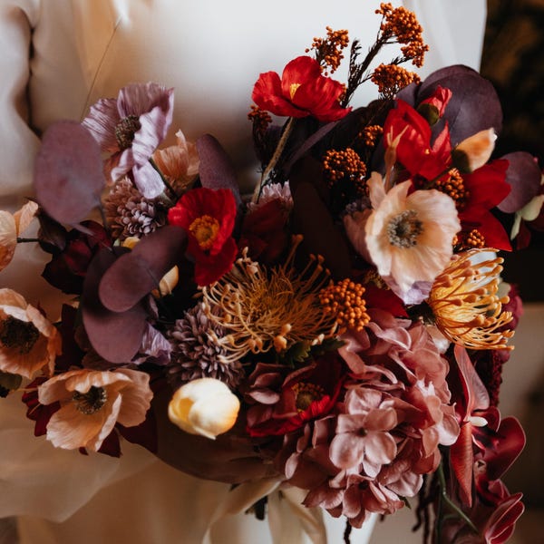 Modern Dried & Faux Flower Bouquet - Flower Arrangement for Home ...