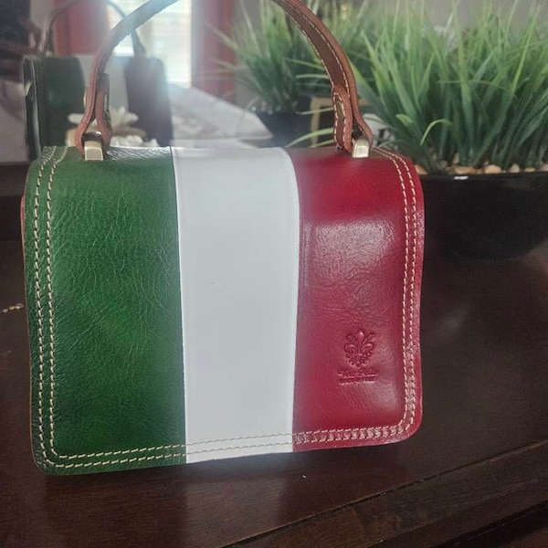 Italian Handmade Red Leather Handbag for Women , Elegant Vintage-style ...