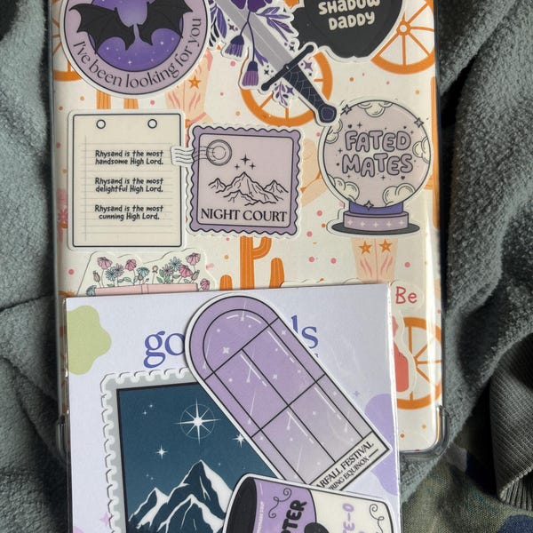 Fireheart Matchbox Throne of Glass Kindle Sticker, TOG Sticker ...