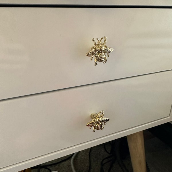 Brass Bee Knobs , Bumble Bee Drawer Pulls, Custom Engraved Wardrobe Knob Cabinet Knobs Modern ...