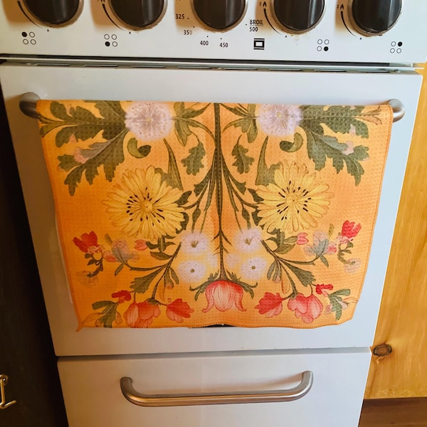 Snow White and the Seven Candles | Enchanting Scented Soy Wax Candles ...