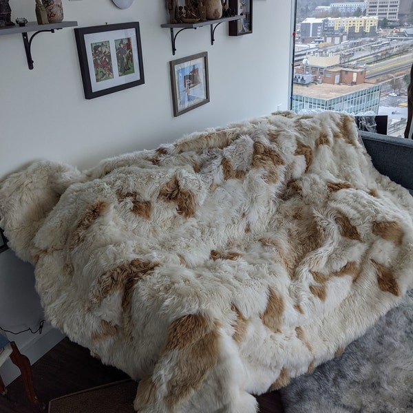 Luxurious Alpaca Fur Rug - Caramel, Alpaca Fur Rug Area Handmade, Rugs ...