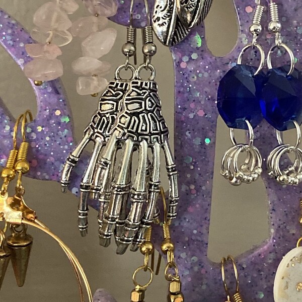 Skeleton Hand Charms, Halloween Zombie Hand Pendant Beads, up to 15 Pcs ...