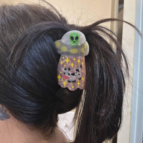 Alien UFO Hair Claw, Cute, Hair Accessories, Sturdy, Colorful, Funny ...