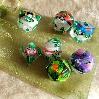 Pokeball Inspired Dice, 7 Piece Ployhedral Set - Etsy
