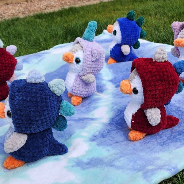 Crochet 4 in 1 Penguins in Costumes Pattern (crochet Amigurumi Penguin ...
