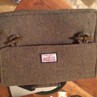 Handwoven Harris Tweed Pure Wool Designer Traditional Herringbone ...