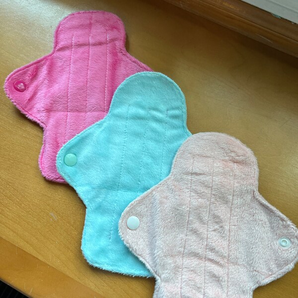 BLUE FLORA Handmade All Purpose Wet Dry Bag, Cloth Pad Wrapper, Travel ...