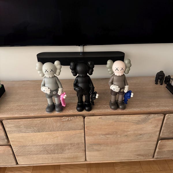 Decorative Hypebeast Figures Modern Bearbrick Design Statue for Desk ...
