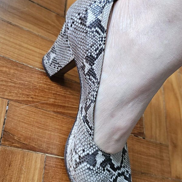 1970s Black & White Platform Pumps by Bellesco UK 6 - Etsy UK