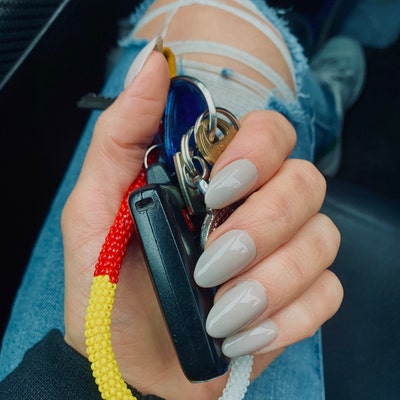 Medicine Wheel NATIVE BEADED KEYCHAIN Red, White, Black, Yellow - Etsy