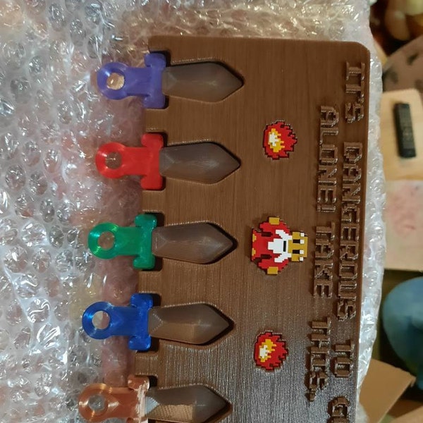 Legend of Zelda, Zelda Key Holder, Gift Ideas, Gaming Gadgets, 8bit ...