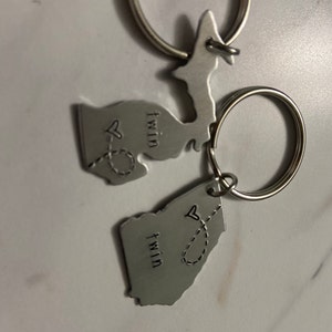 Best Friends Map Custom Long Distance Friendship State Key Chain Set of ...