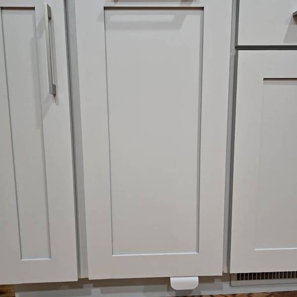 Foot Pull for Trash Cabinet Drawer - Hands Free Operation! - Etsy