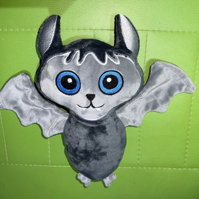 15 Designs, Digital Embroidery File Bat 7x12 in the Hoop Ith, Includes ...