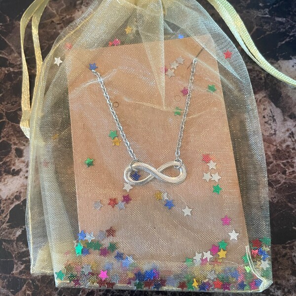 Belly Conklin Daisy Chain Necklace ! the Summer I Turned Pretty Season ...