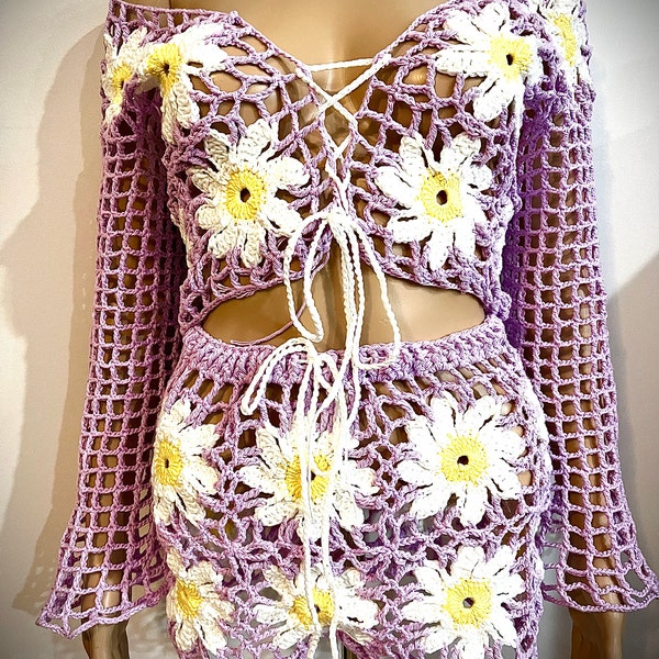Daisy CROCHET PATTERN, Crochet Daisy Shorts, Bell Sleeve Top, Crochet ...