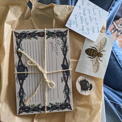 Farmhouse Woodburned Spoons Hand Burned Pyrography Designs Honeybee ...