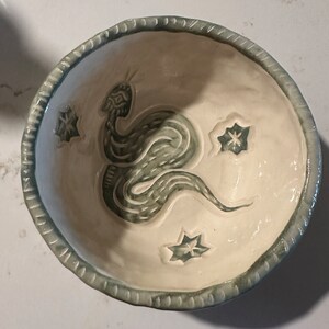 Snake Spirit Tray Black Sgraffito/shiny Glaze Off-white Clay Small ...