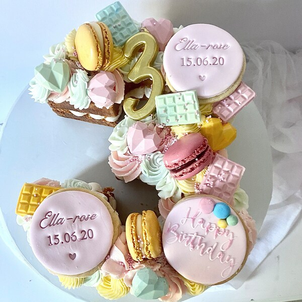 CUSTOM Wedding Names and Date With Heart Cookie Biscuit Stamp Fondant ...