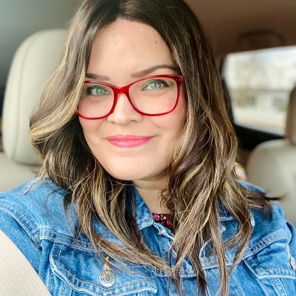 100% Human Hair Kosher Wig Sheitel 21 Inch Amelia Wavy Large Cap Hat ...