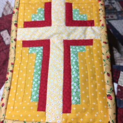 Log Cabin Cross Mug Rug Pattern - Etsy