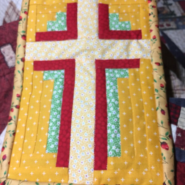 Log Cabin Cross Mug Rug Pattern - Etsy