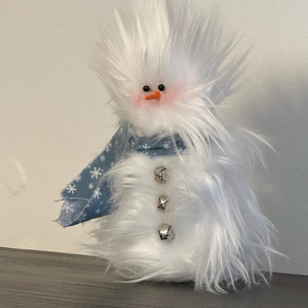 Frazzled Snowman, Cute Unique Fluffy Furry Holiday Decor, Long White ...