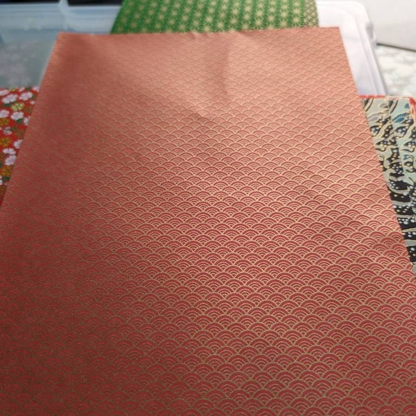 Origami Paper, Chiyogami Paper, Yuzen Paper, Washi Paper. Gold Waves on ...
