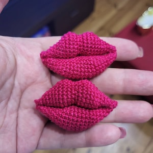 Crochet Lips Pattern PDF Crochet Kiss Valentine's Day Gift Amigurumi ...