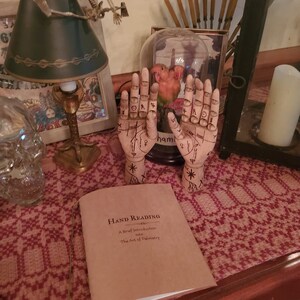 Palm Reading Hand With Palmistry Guide Book and Magnifier Divination ...